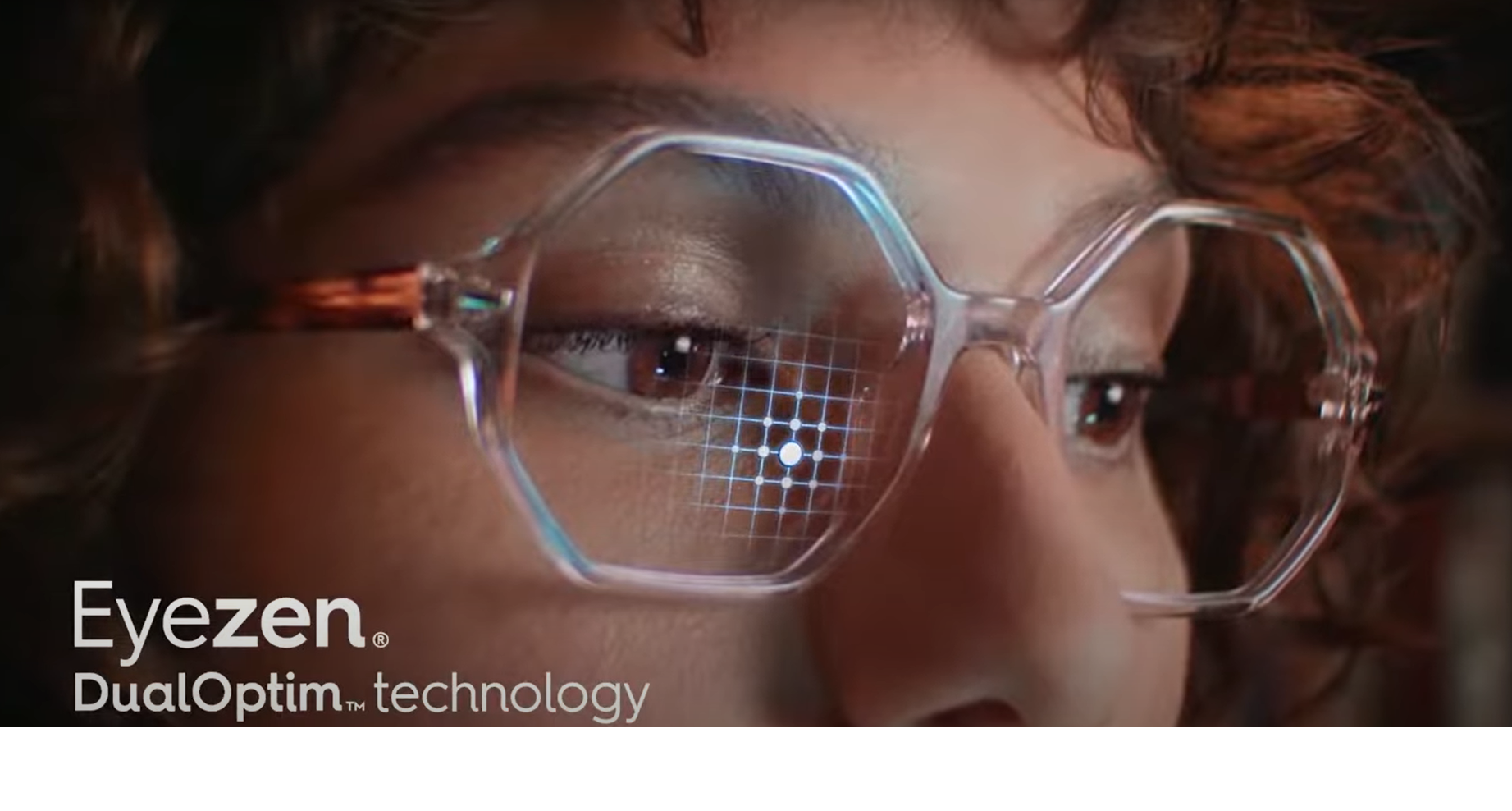 Mengapa Harus Pakai Lensa Essilor Eyezen - Cahaya Truevue | Optik ...