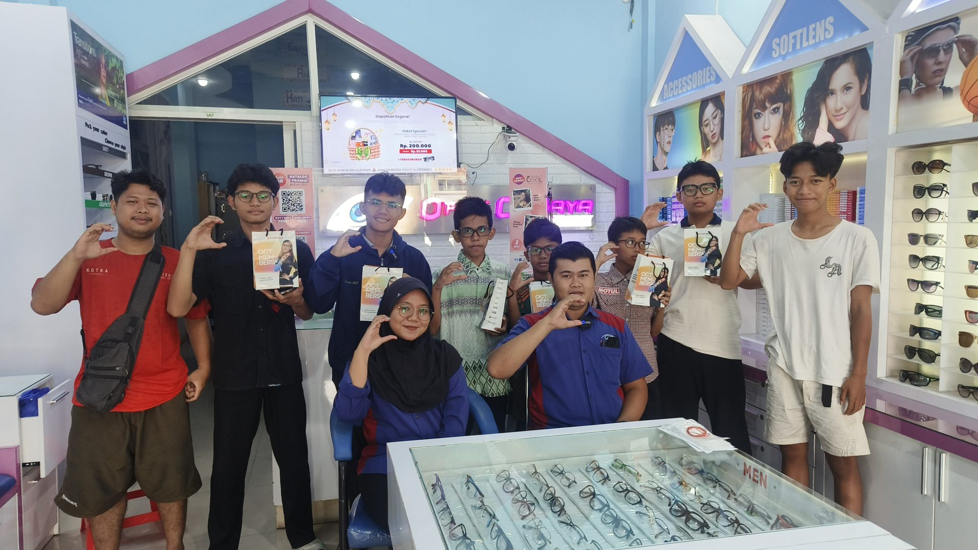 5 OPTIK TERBAIK DI KOTA SURABAYA - Optik Cahaya Truevue